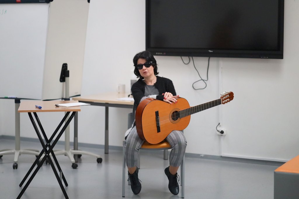 The secrets of audio description techniques – International High School ...